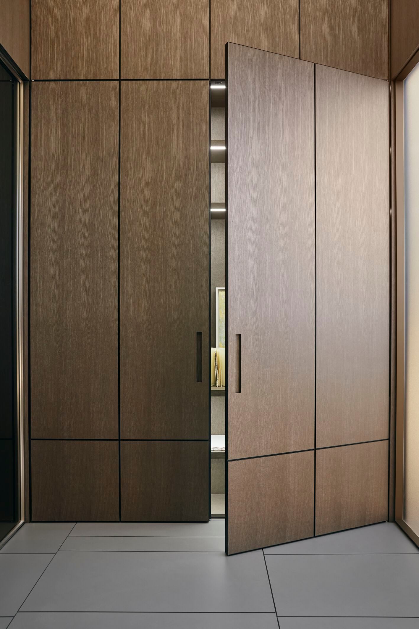 WALL & DOOR Modular panels and doors system By Lualdi