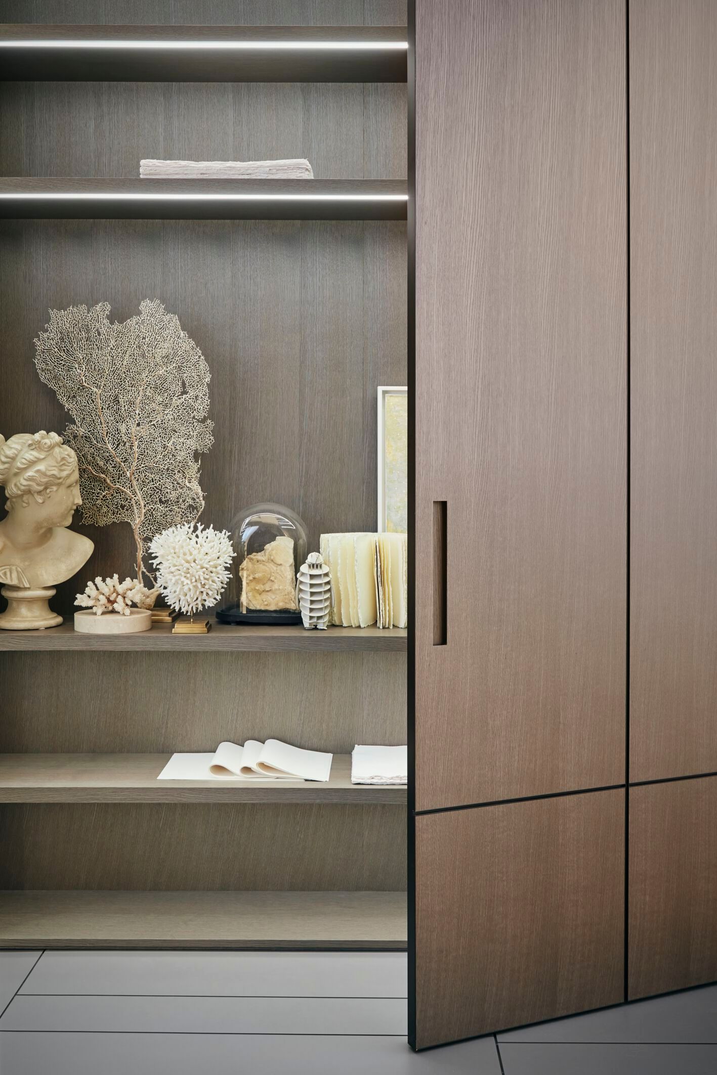 WALL & DOOR Modular panels and doors system By Lualdi