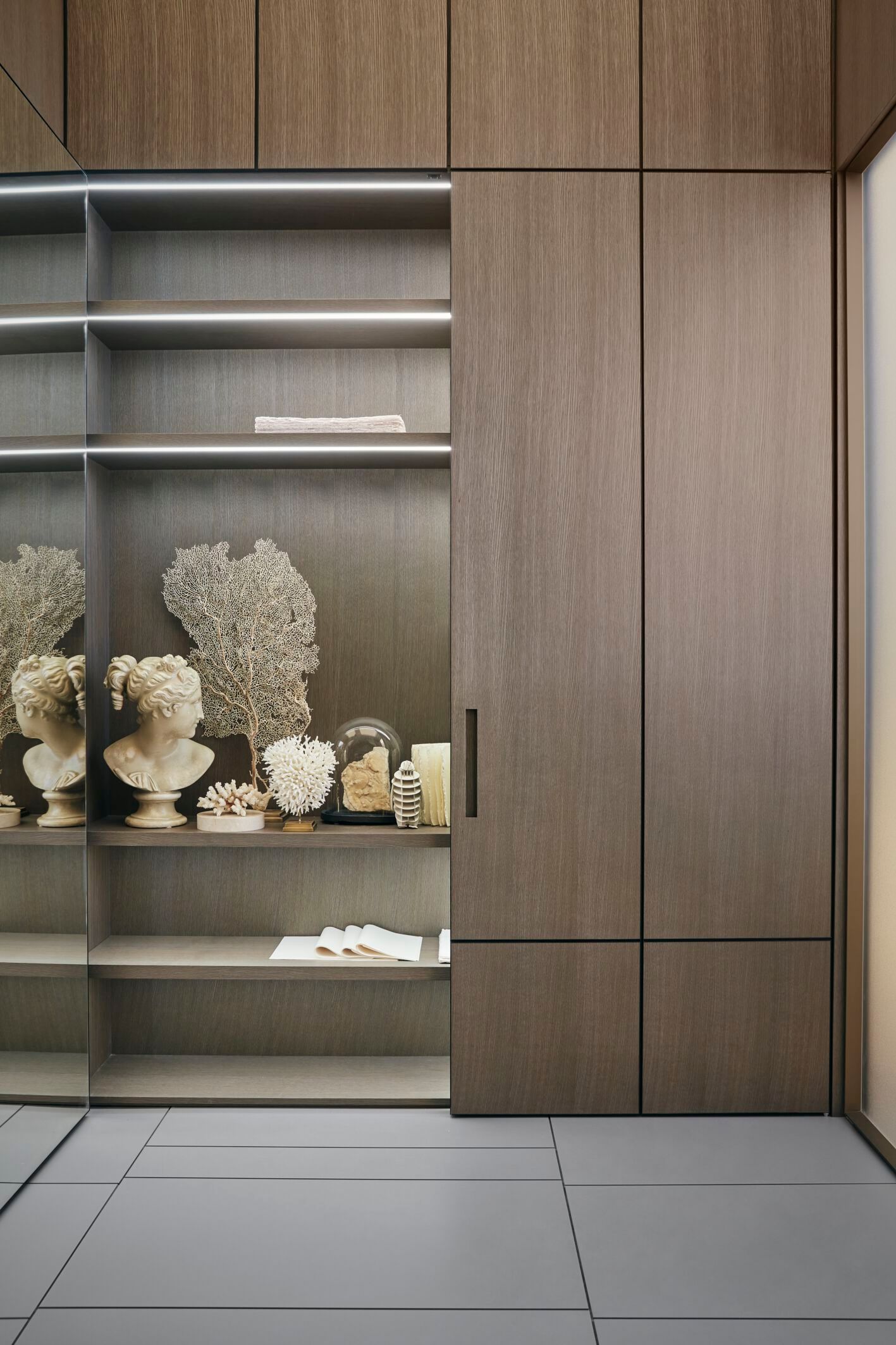 WALL & DOOR Modular panels and doors system By Lualdi