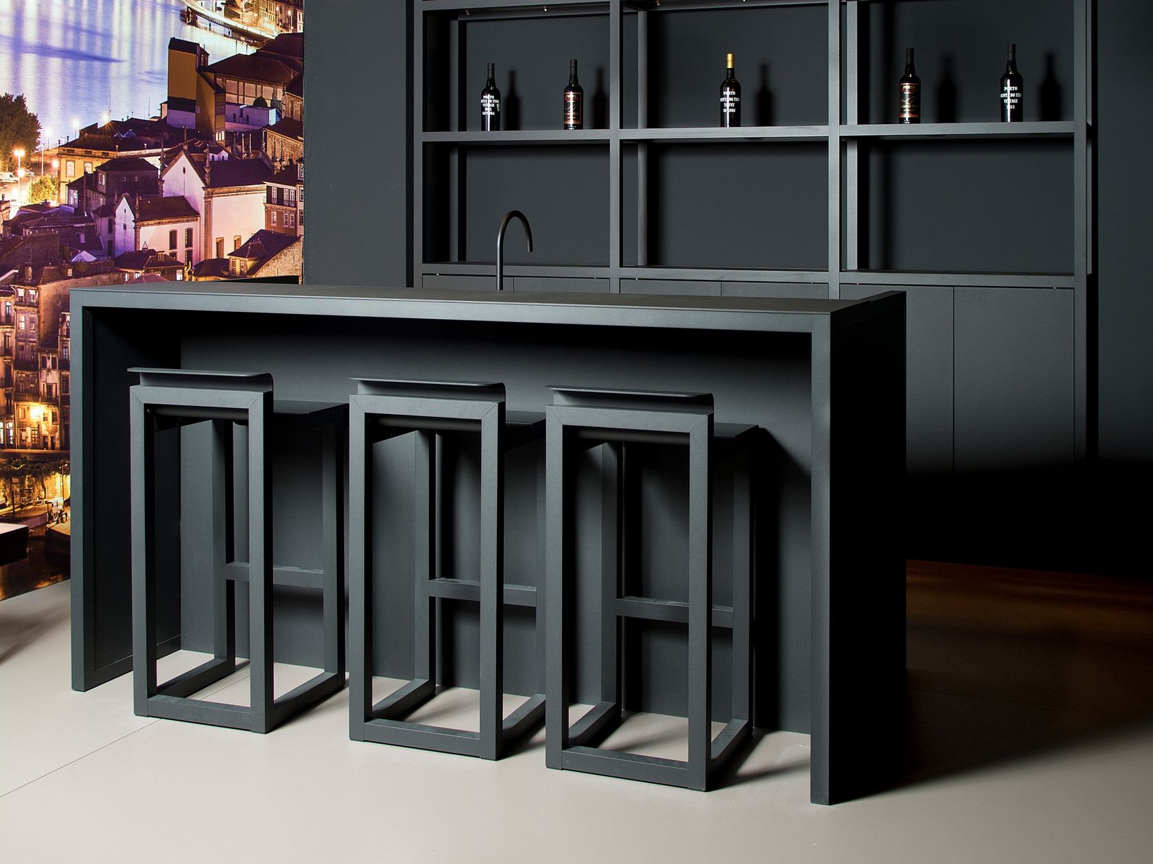 Bar counters | Restaurants and café furniture | Archiproducts