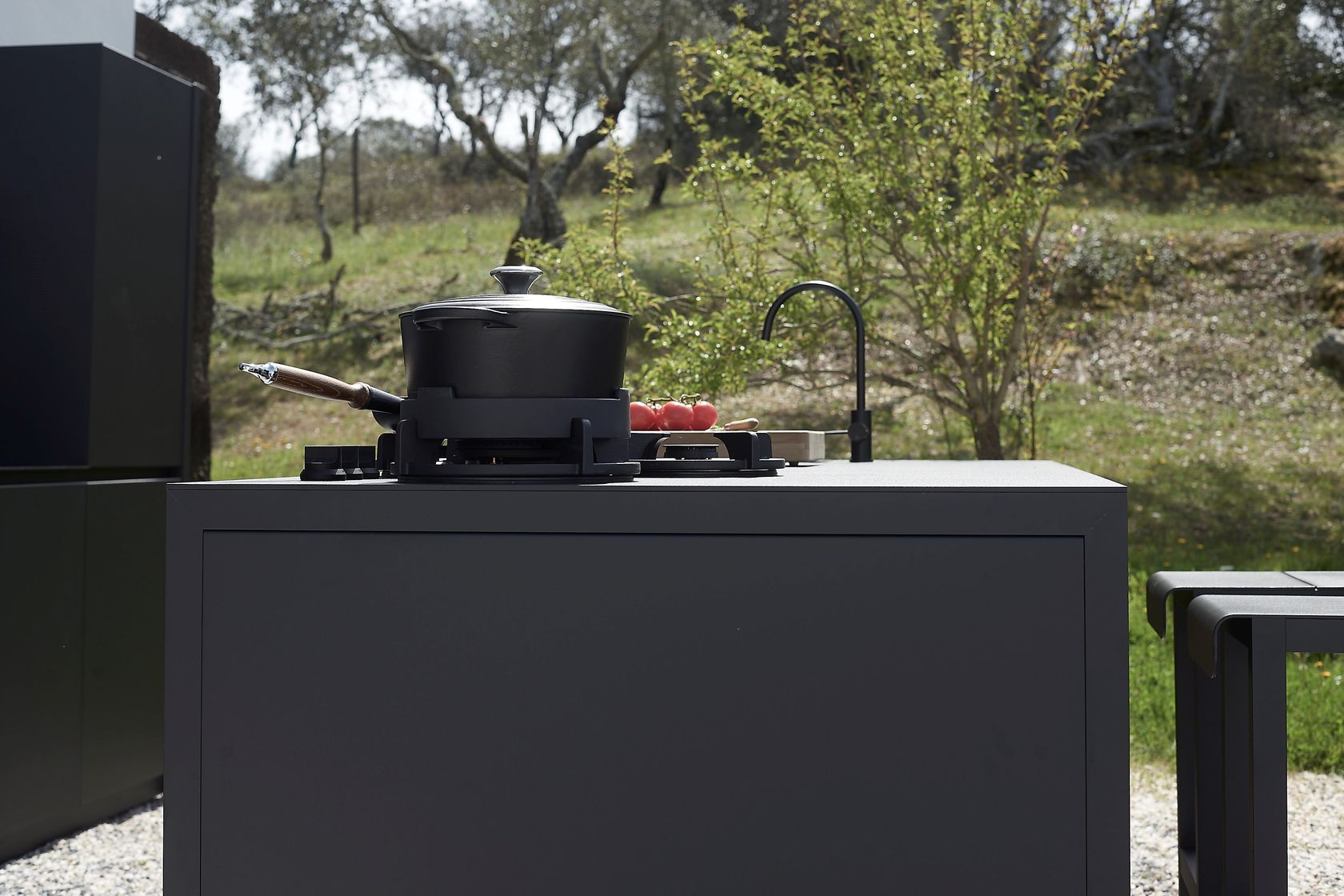 M2 | Kitchen Aluminium kitchen with island By Sachi