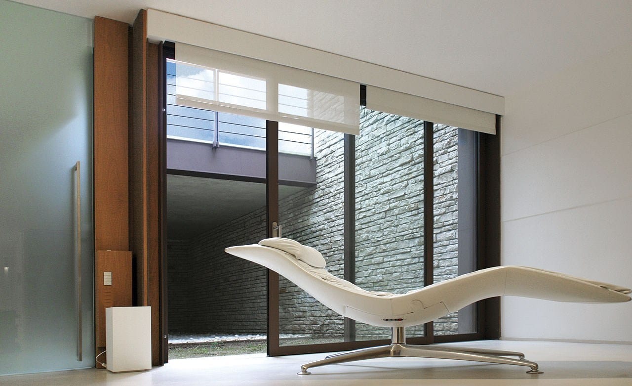 M55 | Lift and slide window By Capoferri Serramenti