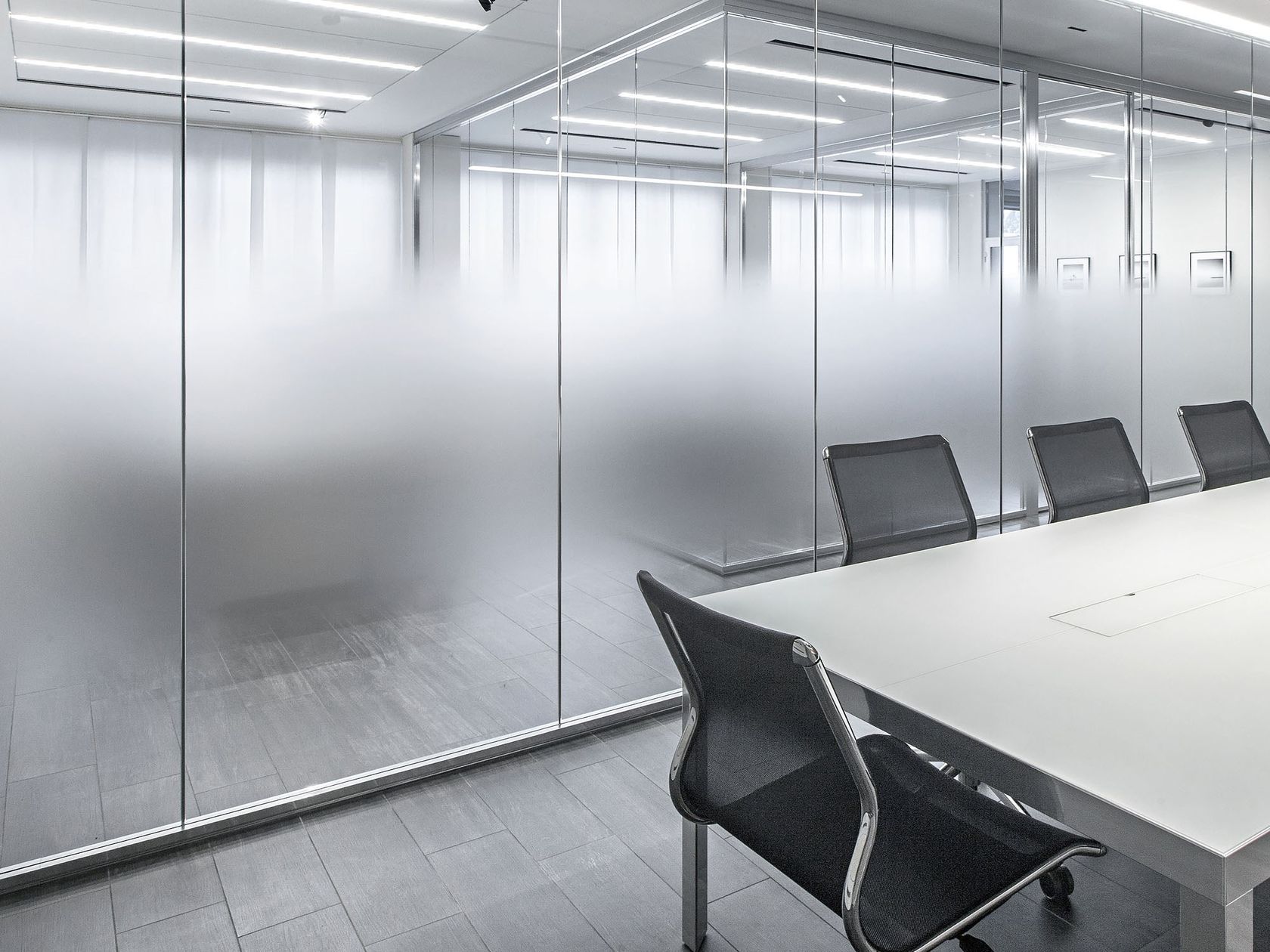 MADRAS® NUVOLA Gradient satin finish glass By Madras®