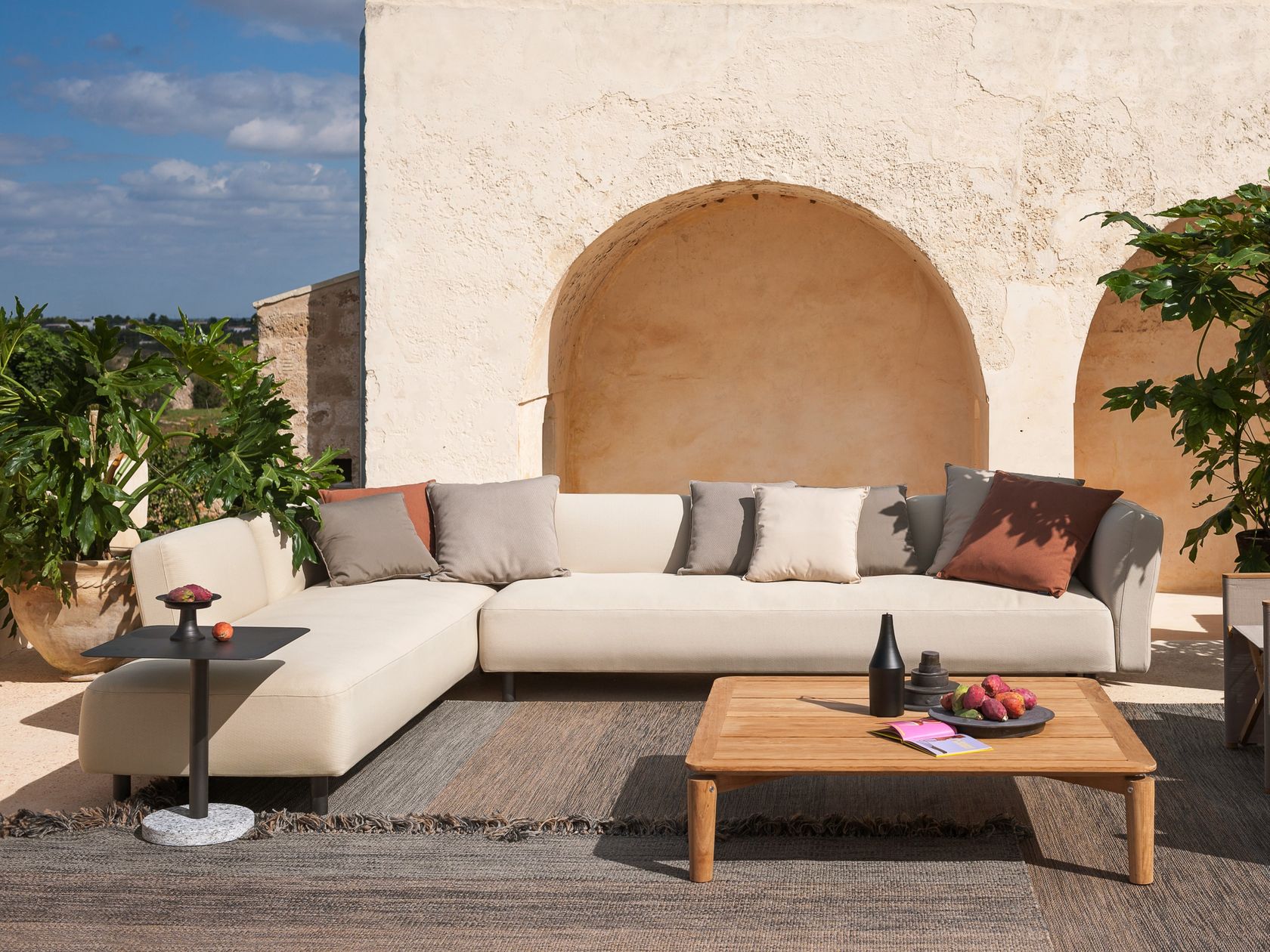 Sectional fabric garden sofa MAMBA By RODA design Rodolfo Dordoni