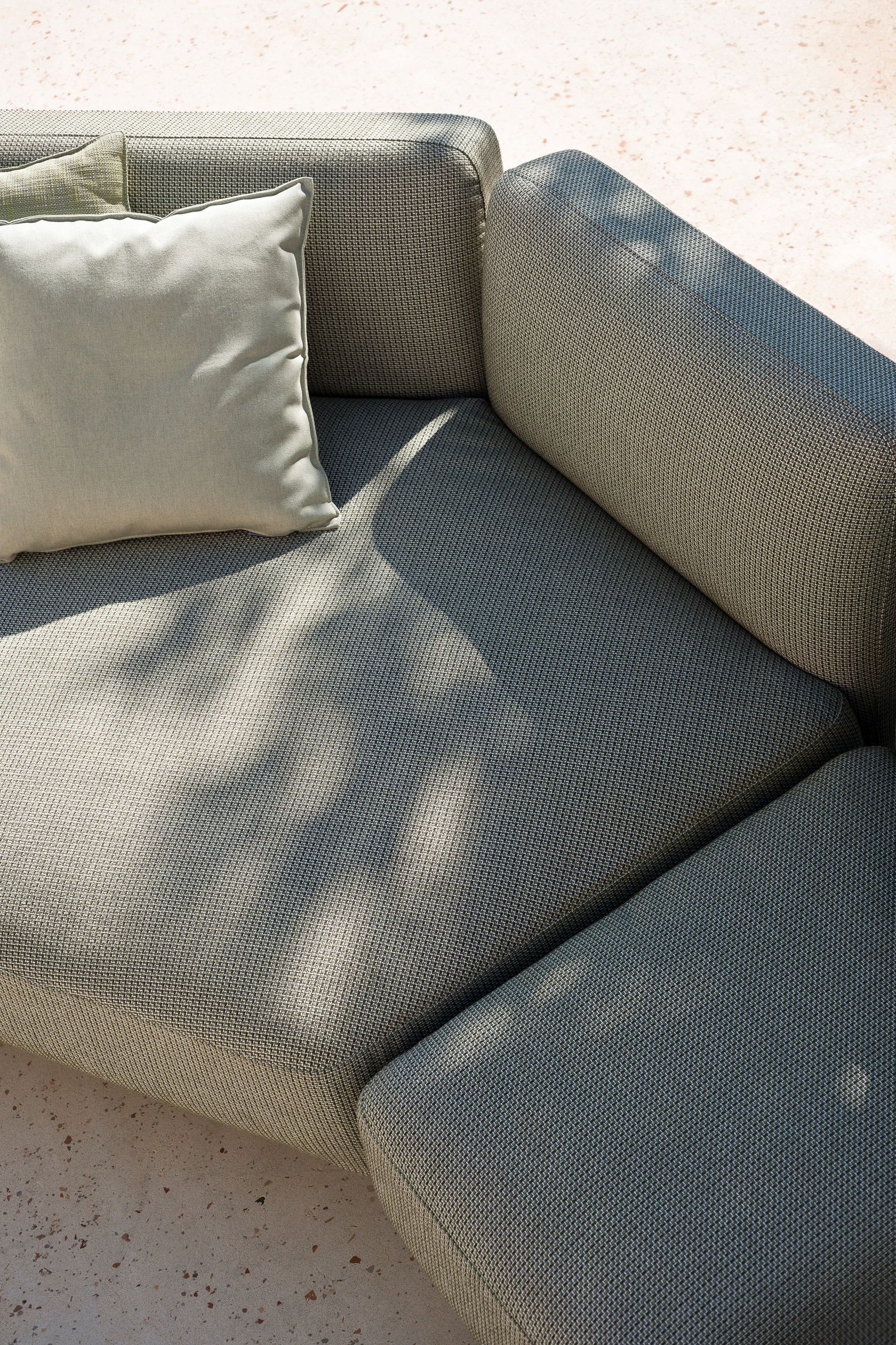 Sectional fabric garden sofa MAMBA By RODA design Rodolfo Dordoni