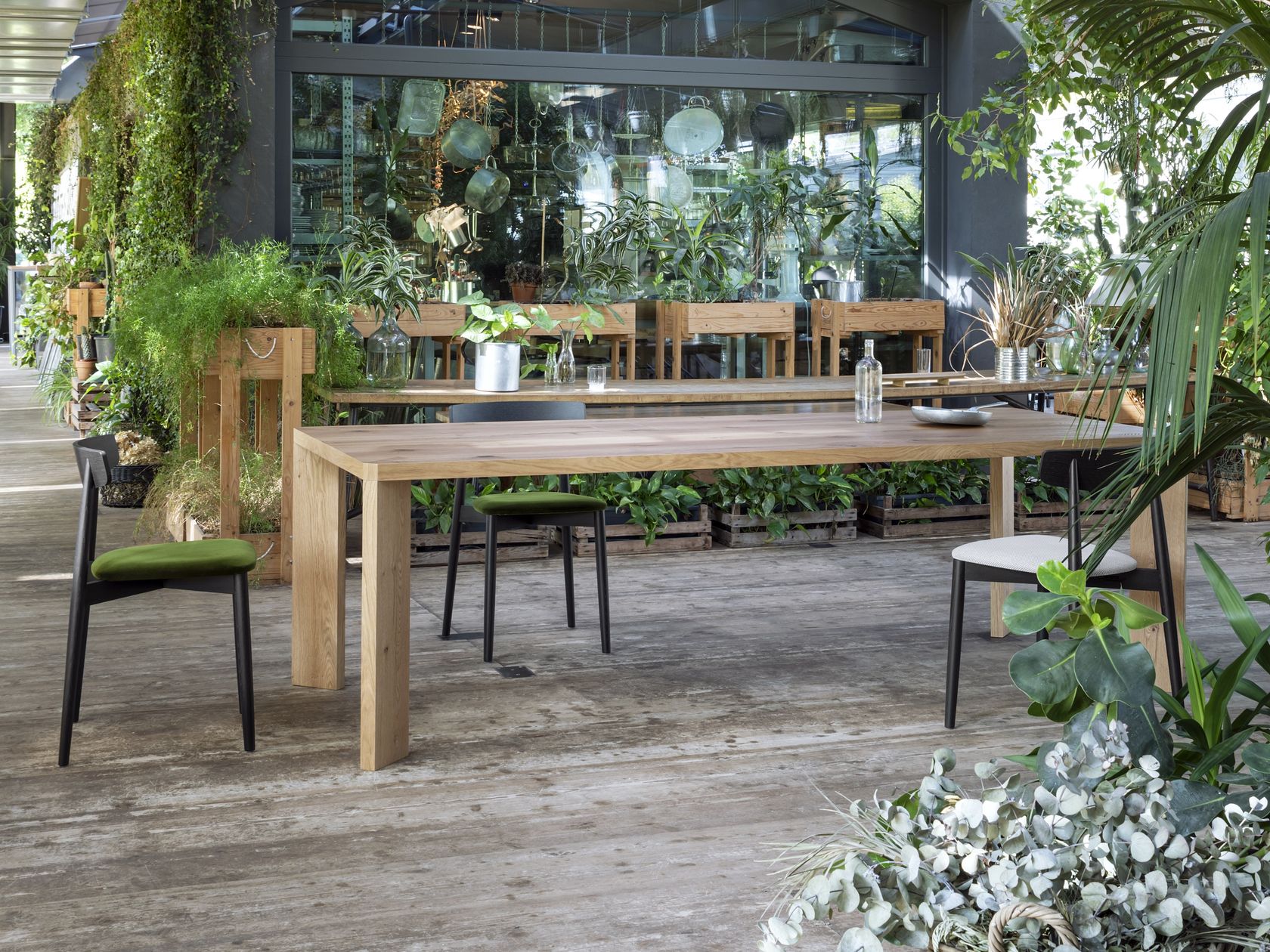 MANERO Table By Miniforms | design Paolo Cappello