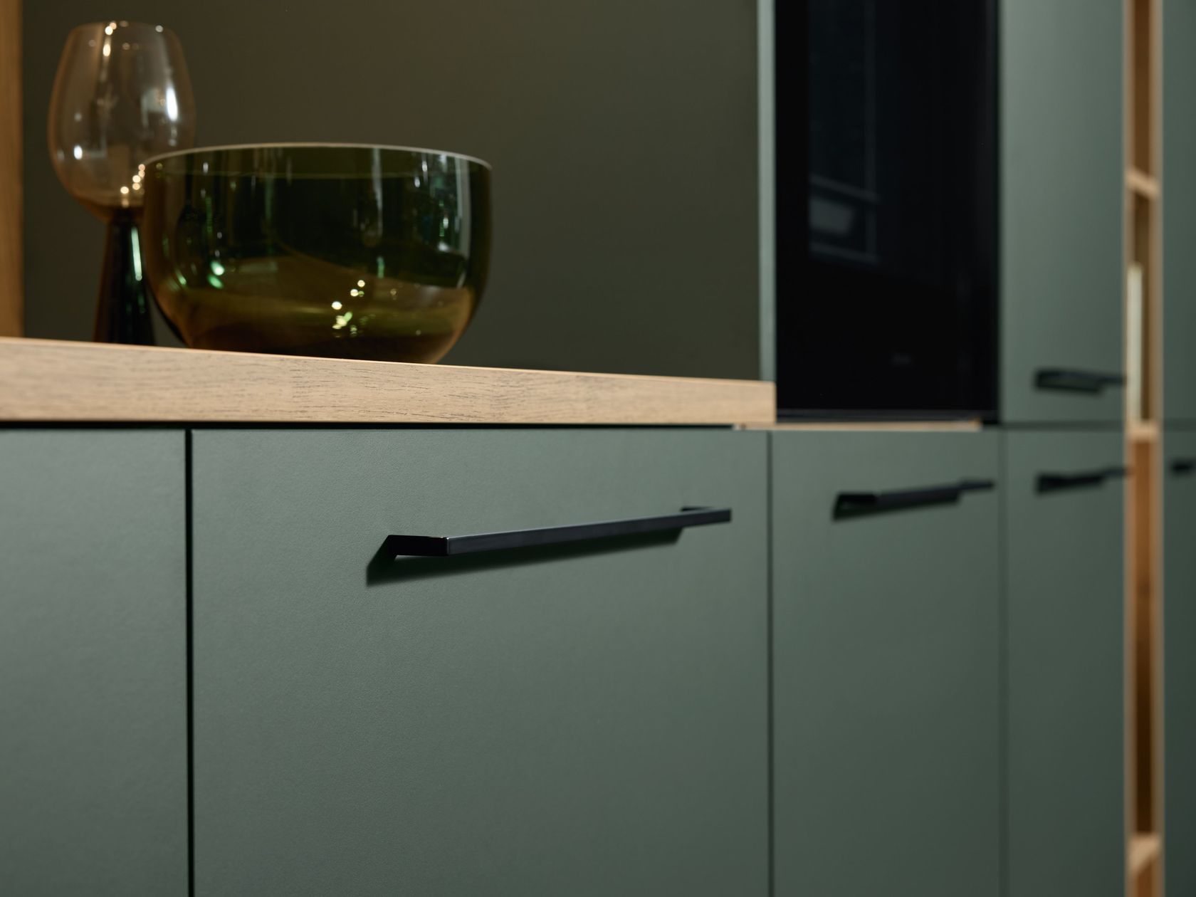 MANHATTAN UNI BLACK GREEN Cuisine By Nolte Küchen