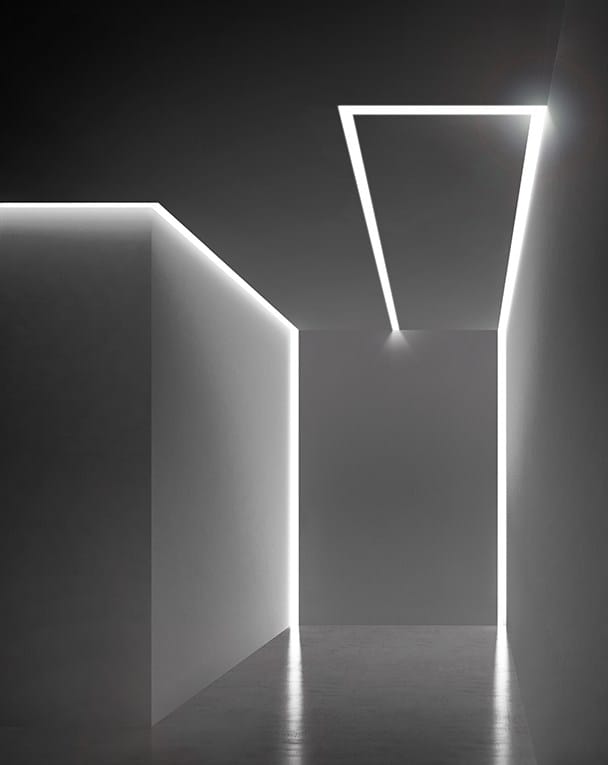 MANHATTAN Linear lighting profile By PANZERI