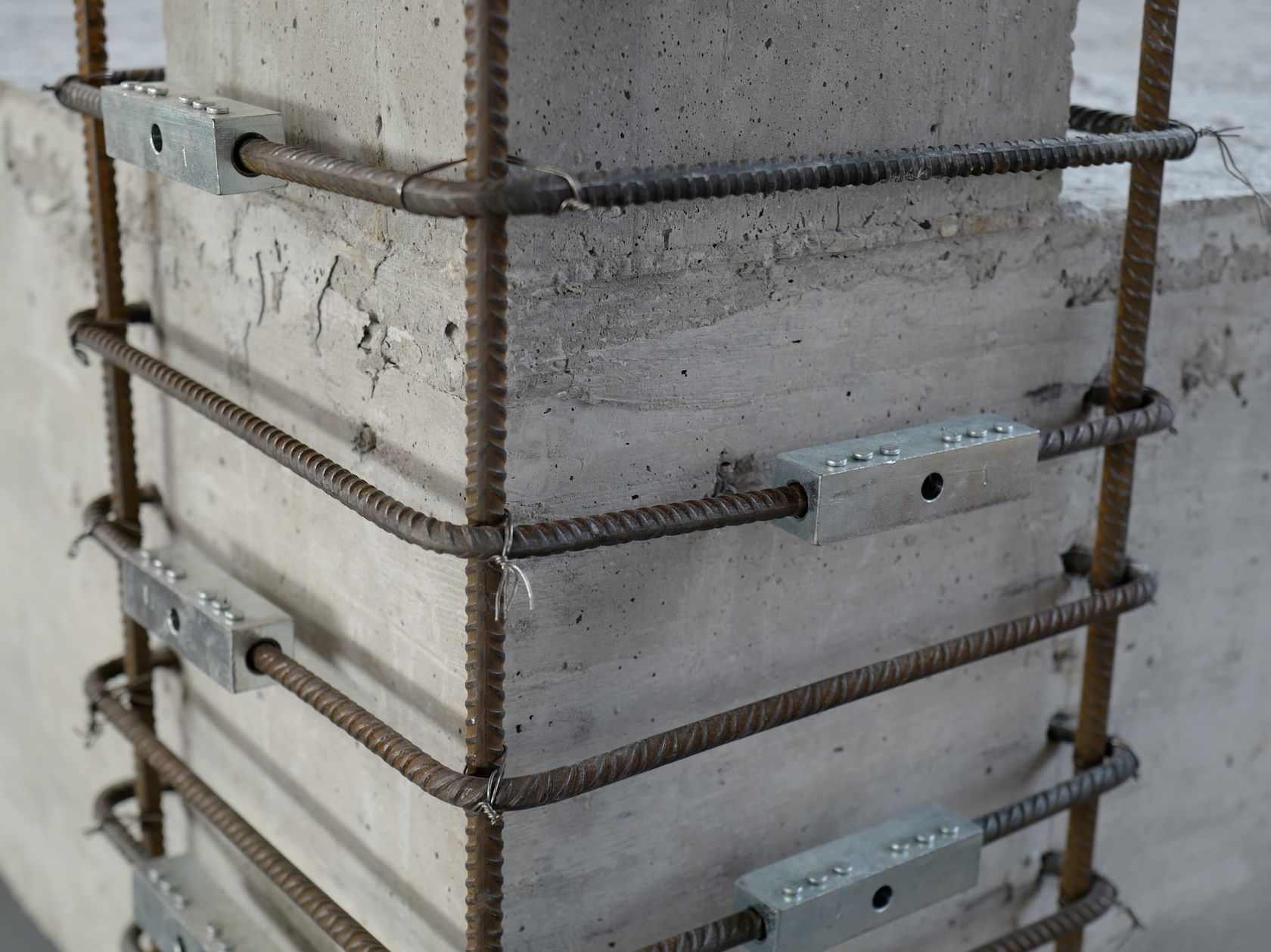 MANICOTTO GTS Giunzione sismica di barre di armatura By TECNARIA