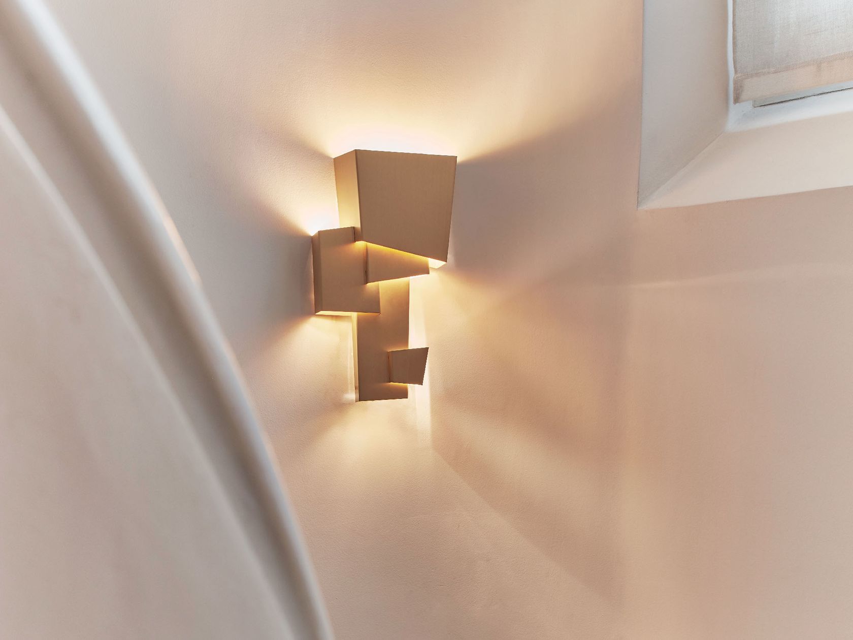 MAP 1 LED brass wall light By DCWéditions | design Éric de Dormael