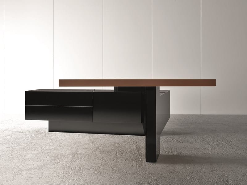 MAST | Executive desk By Mascagni design Claudio Bellini