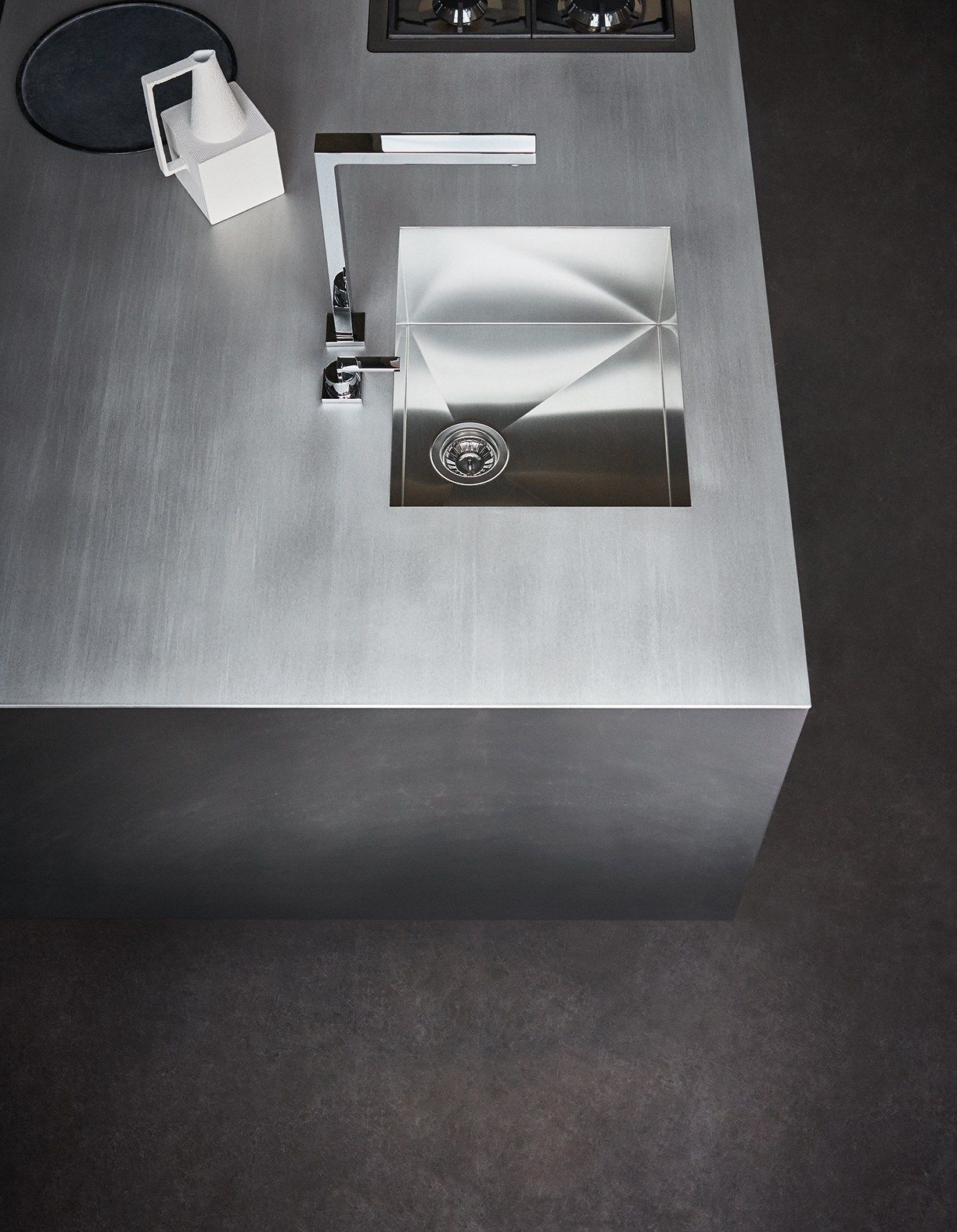 MAXIMA 2.2 - OPEN TECHNOLOGY Stainless steel and Fenix fitted kitchen ...