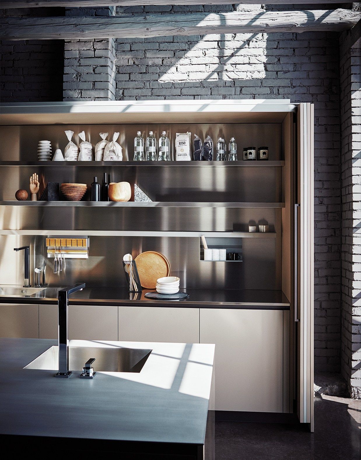 Stainless steel and Fenix fitted kitchen with island MAXIMA 2.2 ...