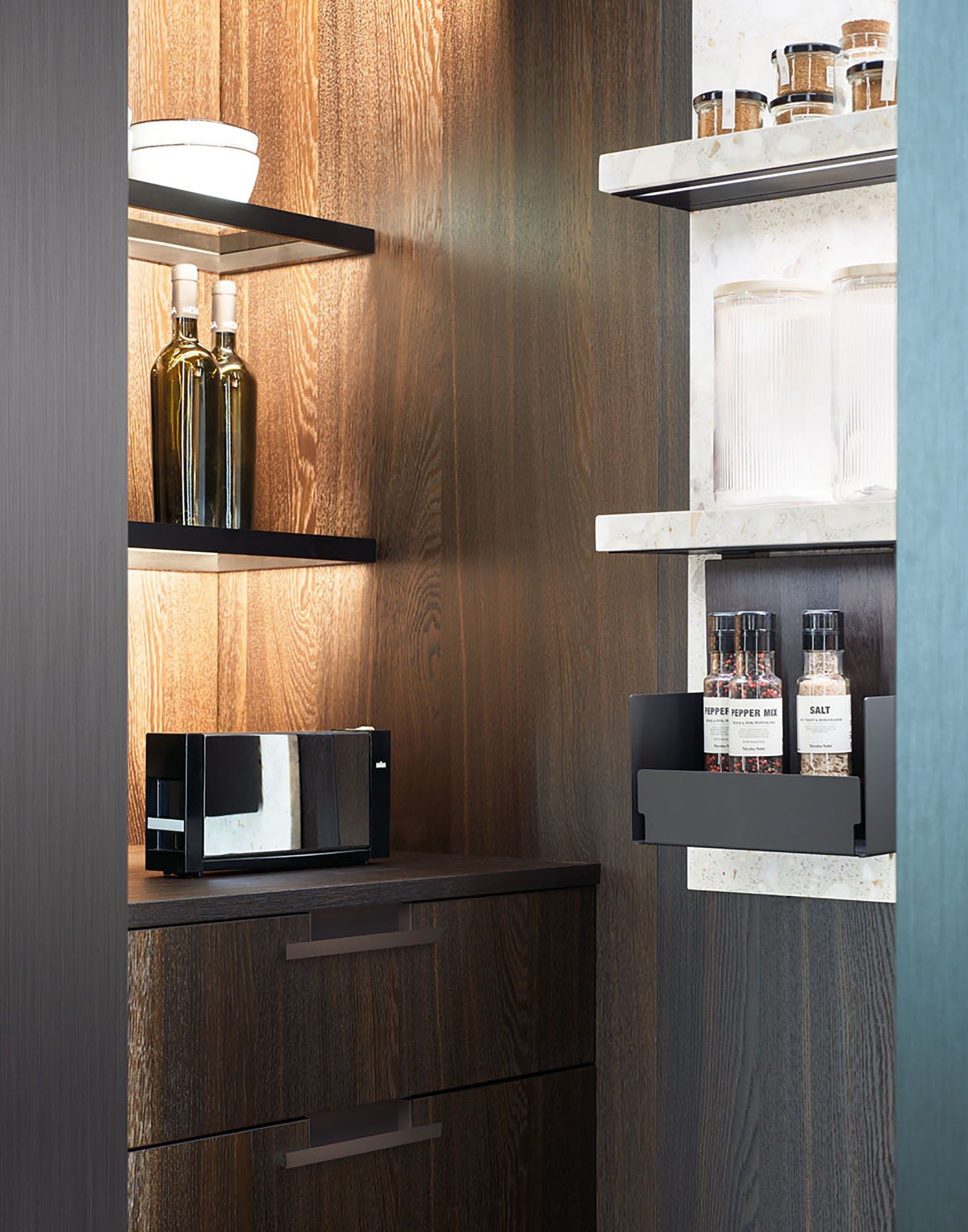 MAXIMA 2.2 - RATIONAL LEVITY Oak fitted kitchen By Cesar