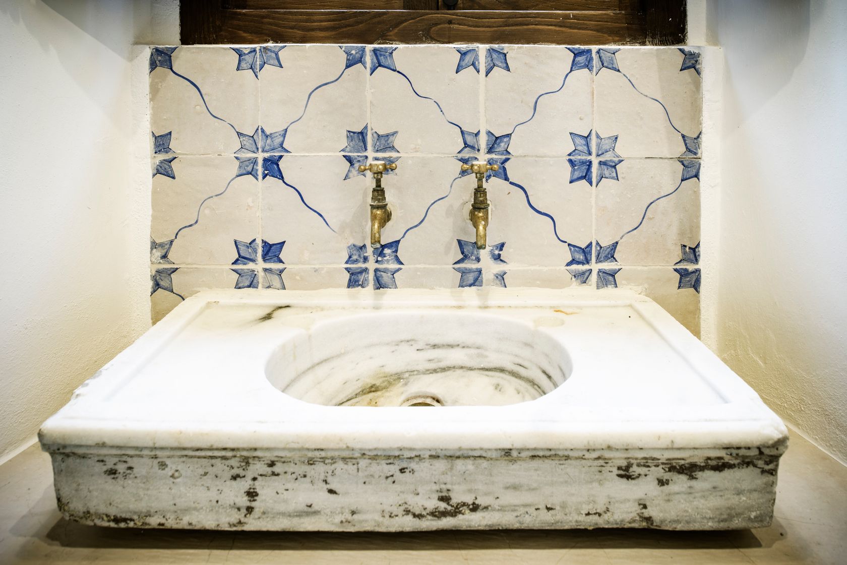 Quarry wall/floor tiles MEDIOEVO - FRESCO DECORATIONS By Cotto Etrusco