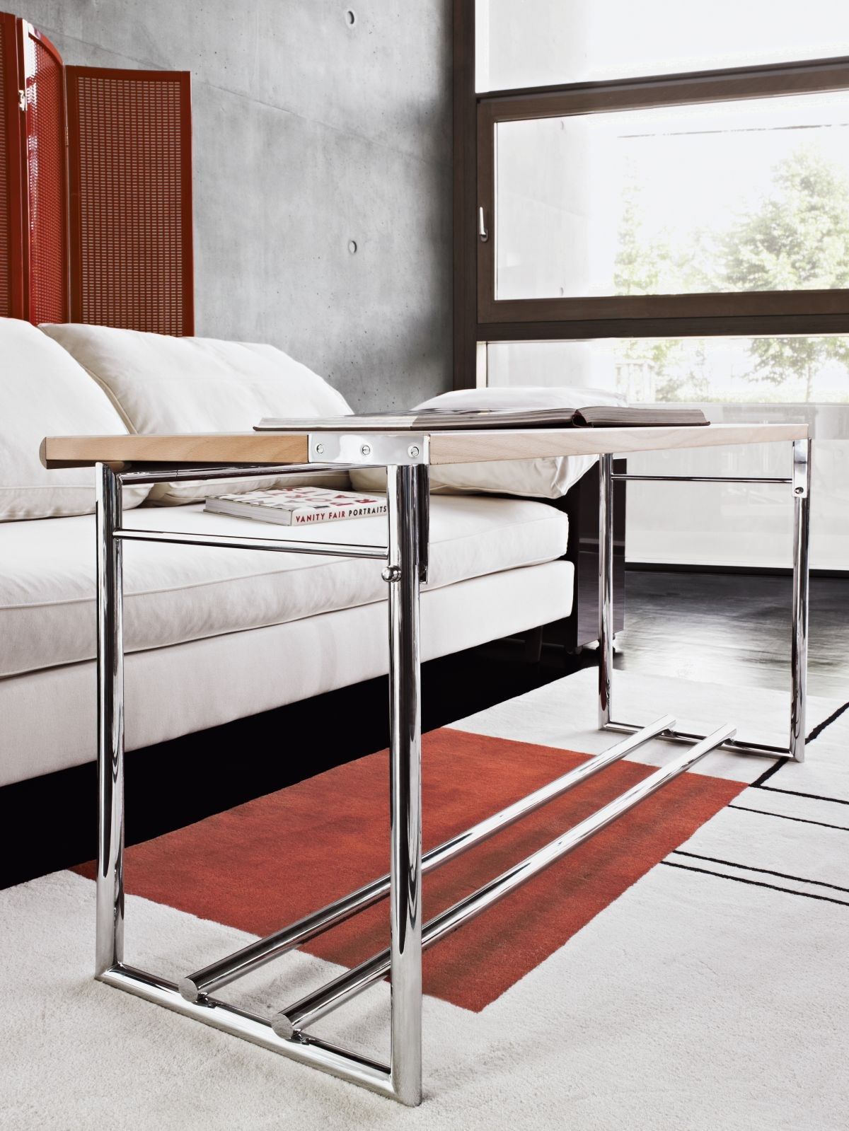 MENTON Coffee table By ClassiCon | design Eileen Gray