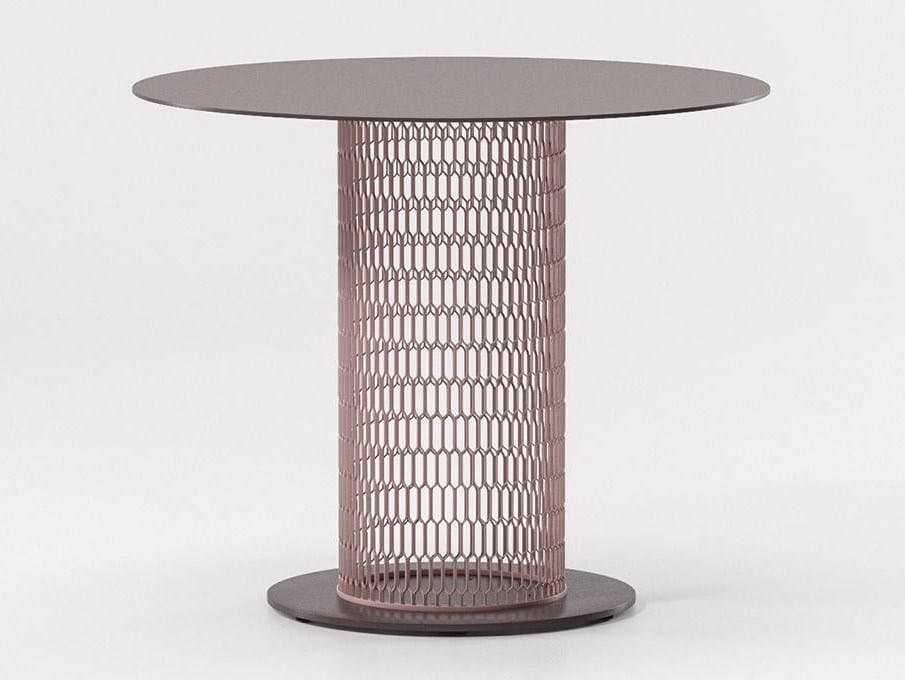 MESH Aluminium garden table By Kettal | design Patricia Urquiola