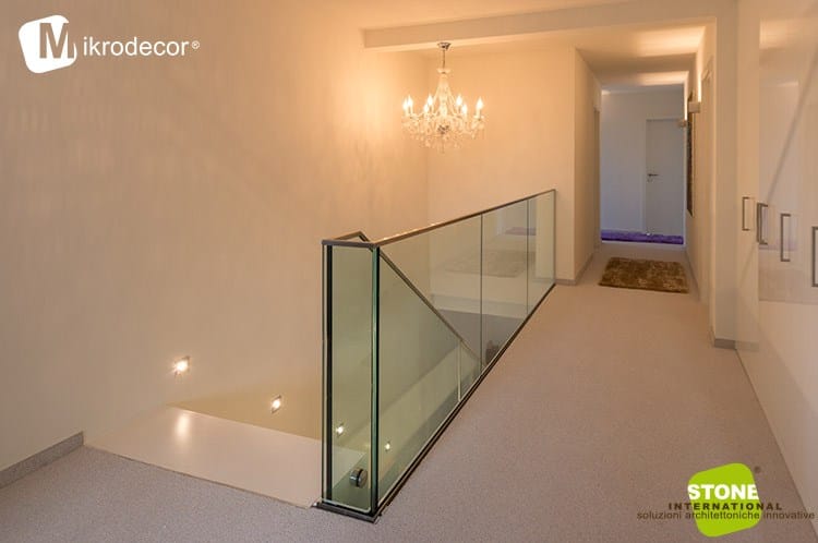 MICRODECOR | Revestimento de parede de microcimento By Stone International