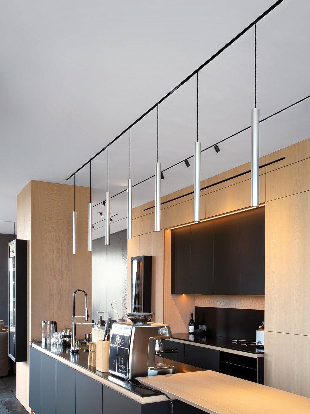 LED track-Light MIDPIN C2/C3 By Lightnet