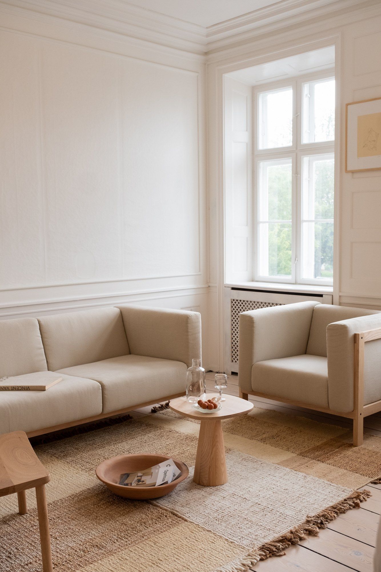 MIGO | Tavolino in frassino By MOR DESIGN design Daniel Schofield