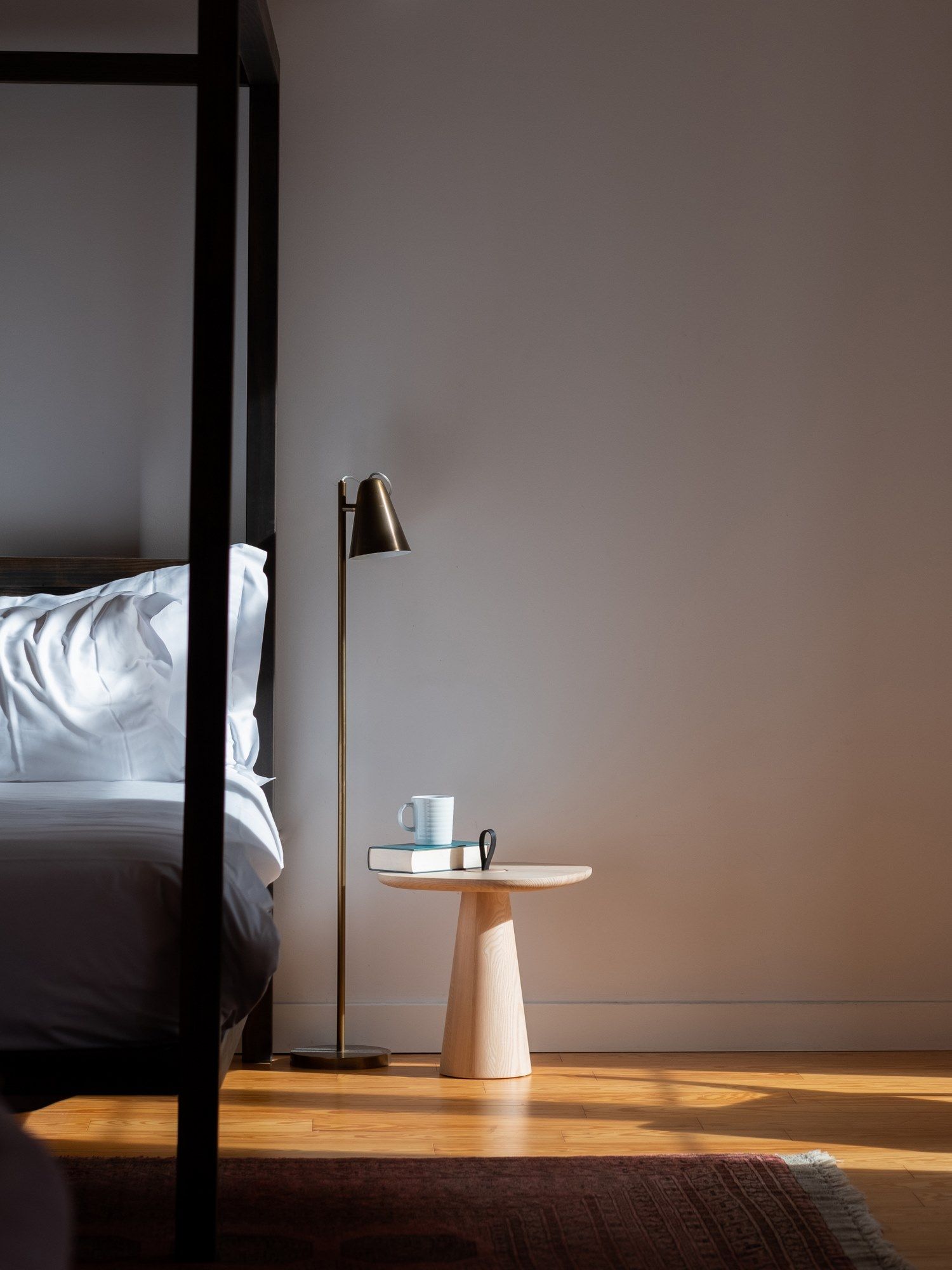 MIGO | Tavolino in frassino By MOR DESIGN design Daniel Schofield