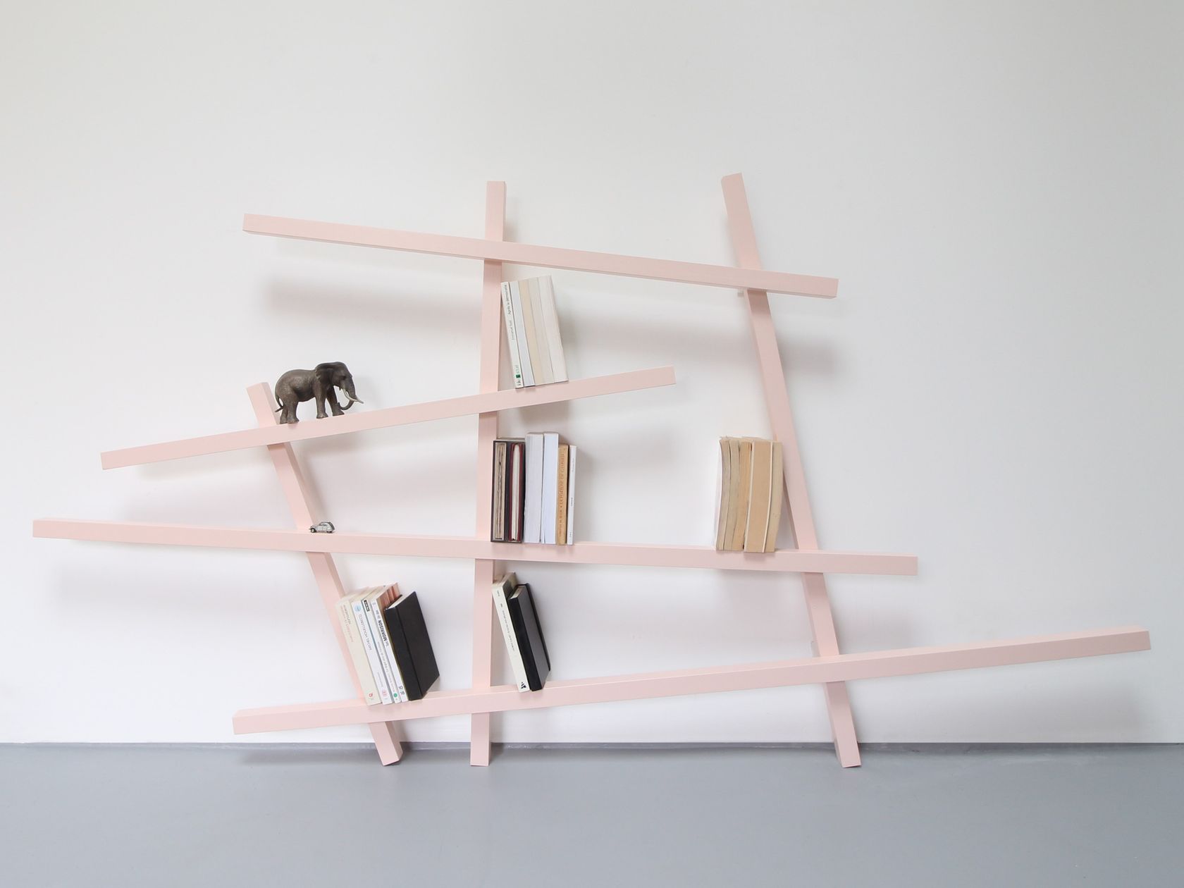 MIKADO bookcase By Compagnie