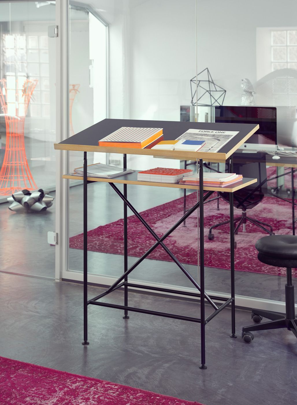MILLA Height-adjustable rectangular writing desk By Richard Lampert ...