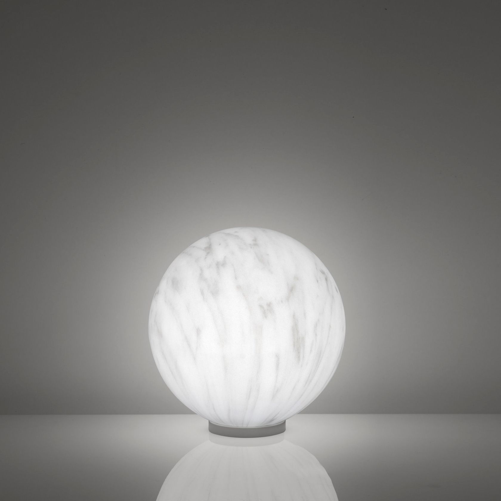 MINERAL LED table lamp By SLIDE