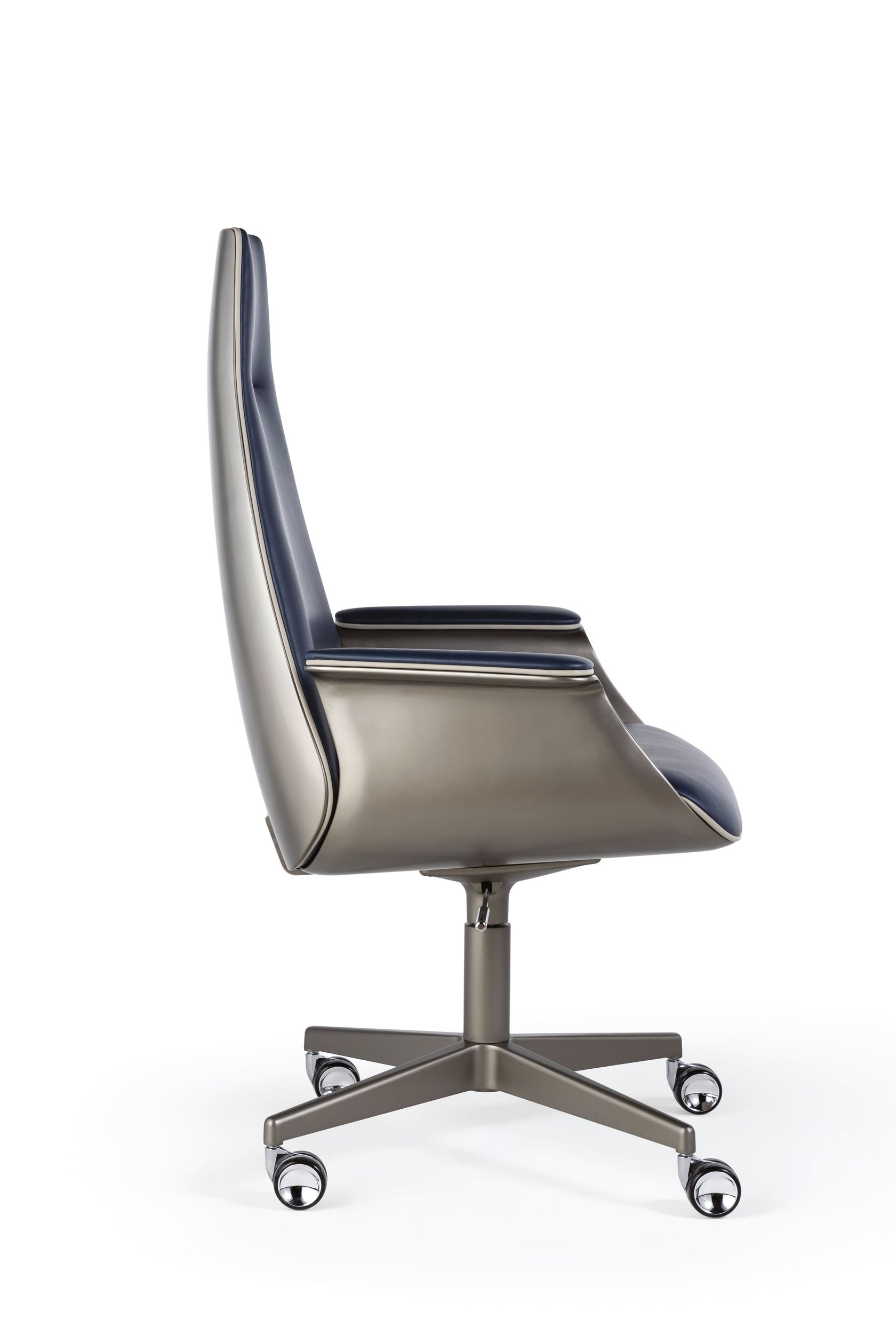 MINERVA HIGH Executive chair By Reflex | design Emanuele Missaglia