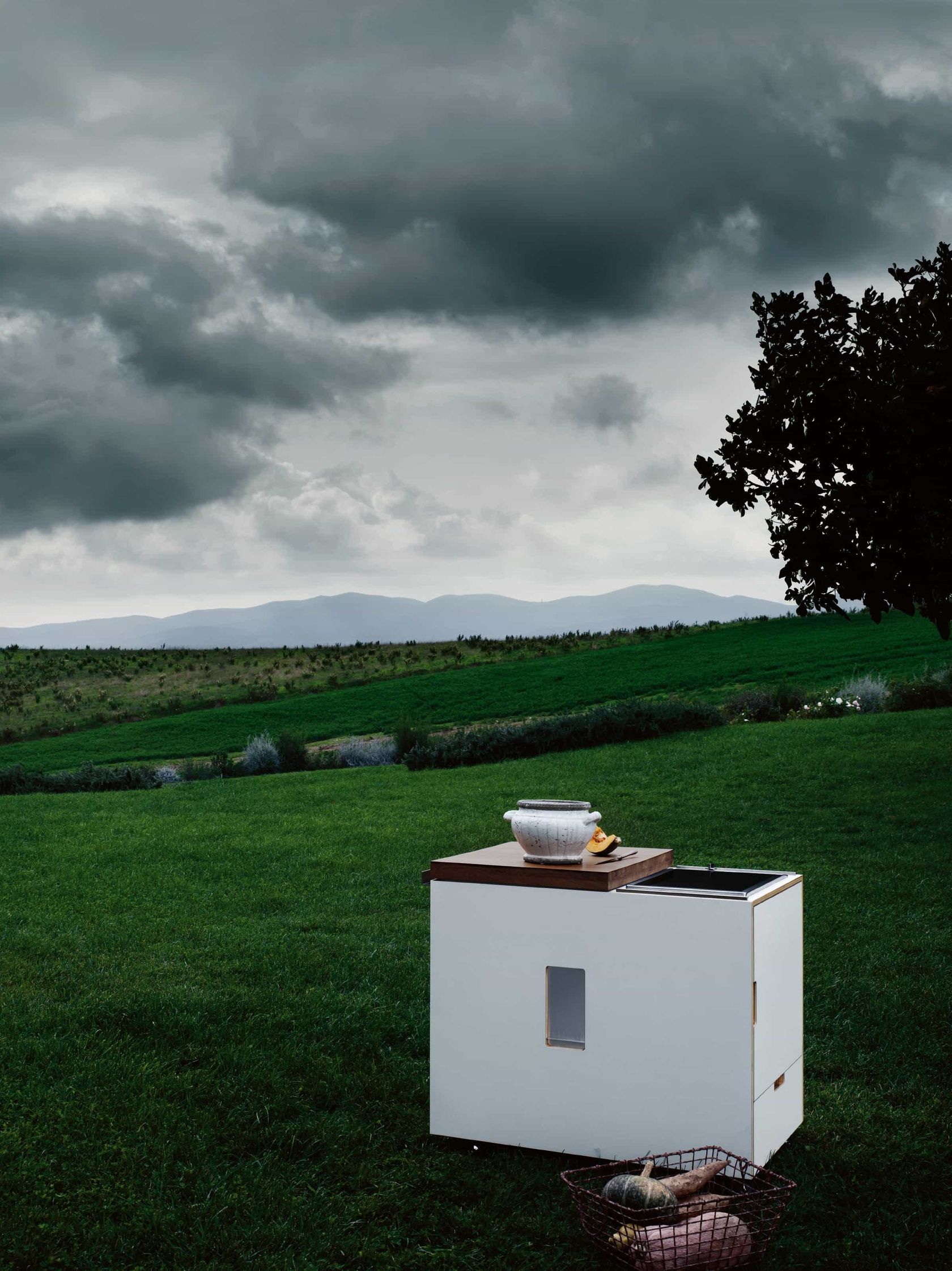 MINIKITCHEN OUTDOOR Moveable kitchen with castors By Boffi | design Joe ...