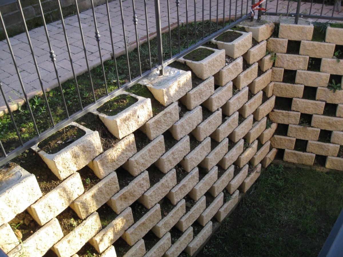 MINISPLITFLOWER Muro di contenimento in calcestruzzo By Macevi