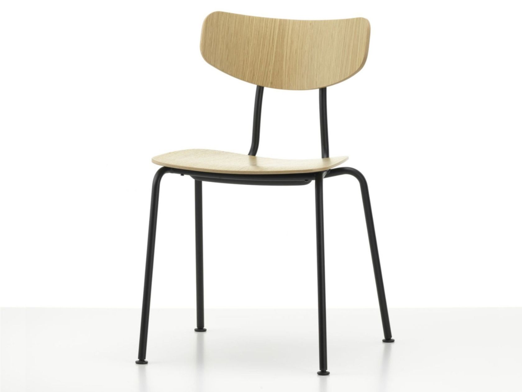 MOCA Stackable open back oak chair By Vitra | design Jasper Morrison