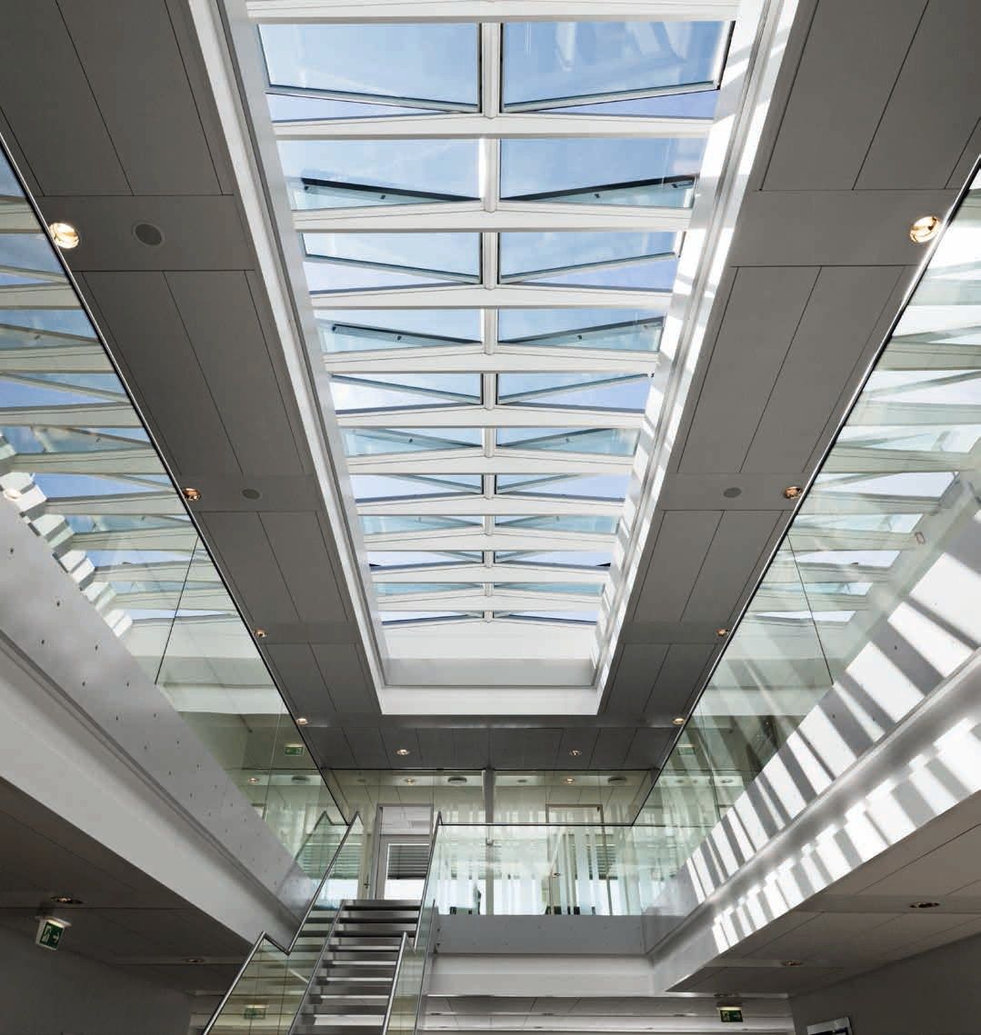 Dachfenster aus Stahl und Glas MODULAR SKYLIGHTS By Velux Design Foster ...