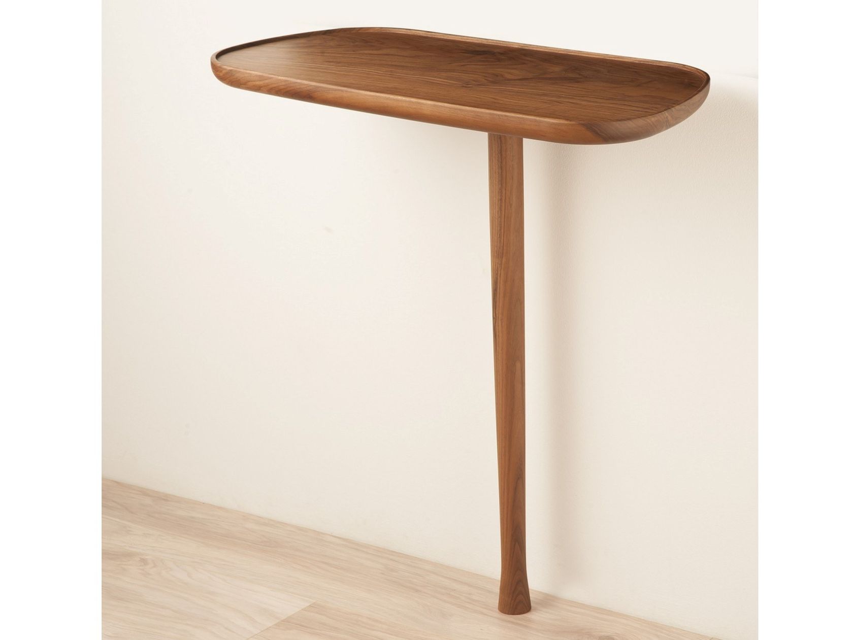 MOMENTS | Wooden console table By nomon design Andrés Martínez