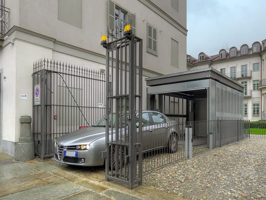 FLOOR TO FLOOR CAR LIFT MC Parking lift By CARMEC