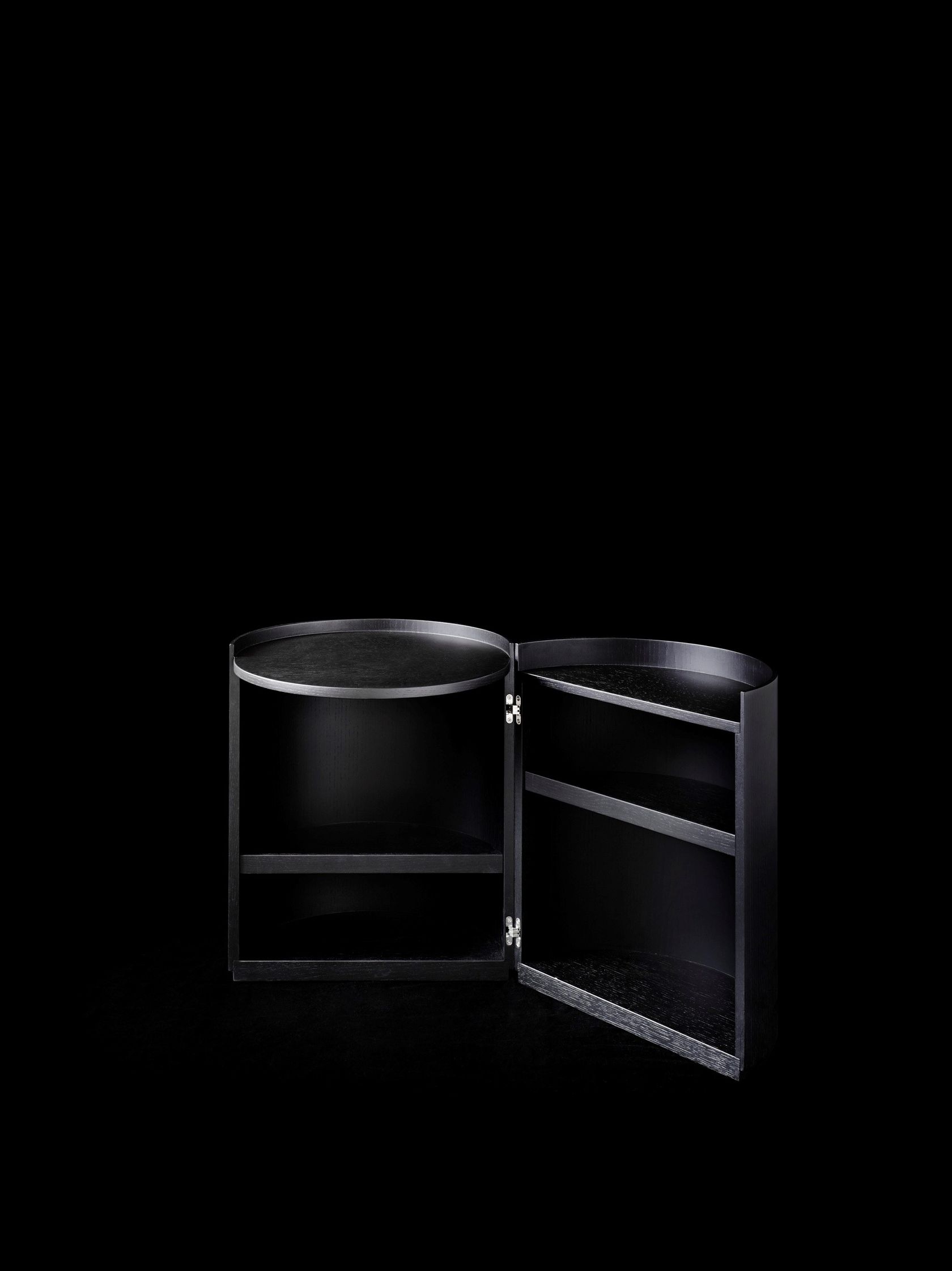 MOON Wooden coffee table / bedside table By Living Divani | design mist-o