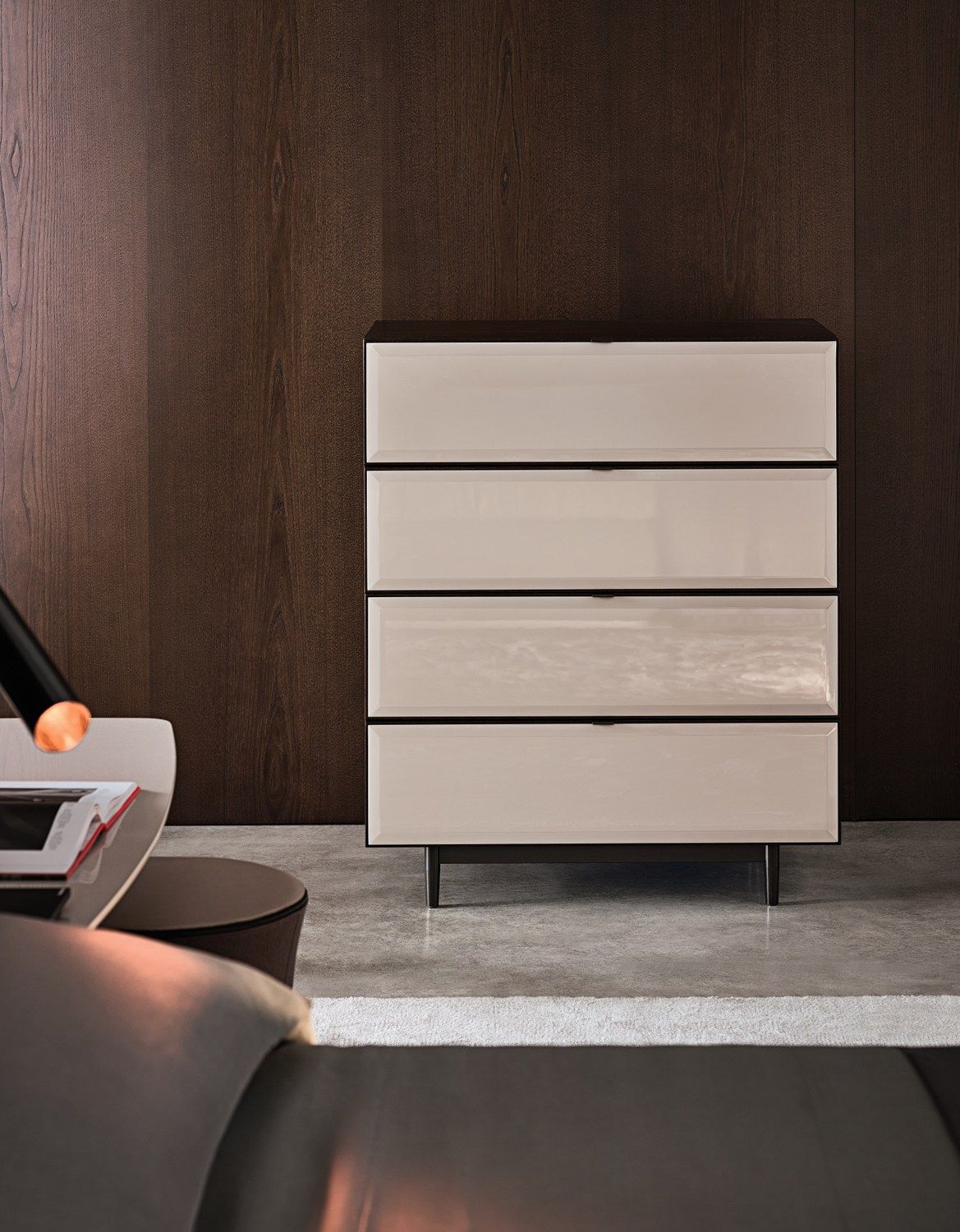 MORRISON Bedside table By Minotti | design Rodolfo Dordoni
