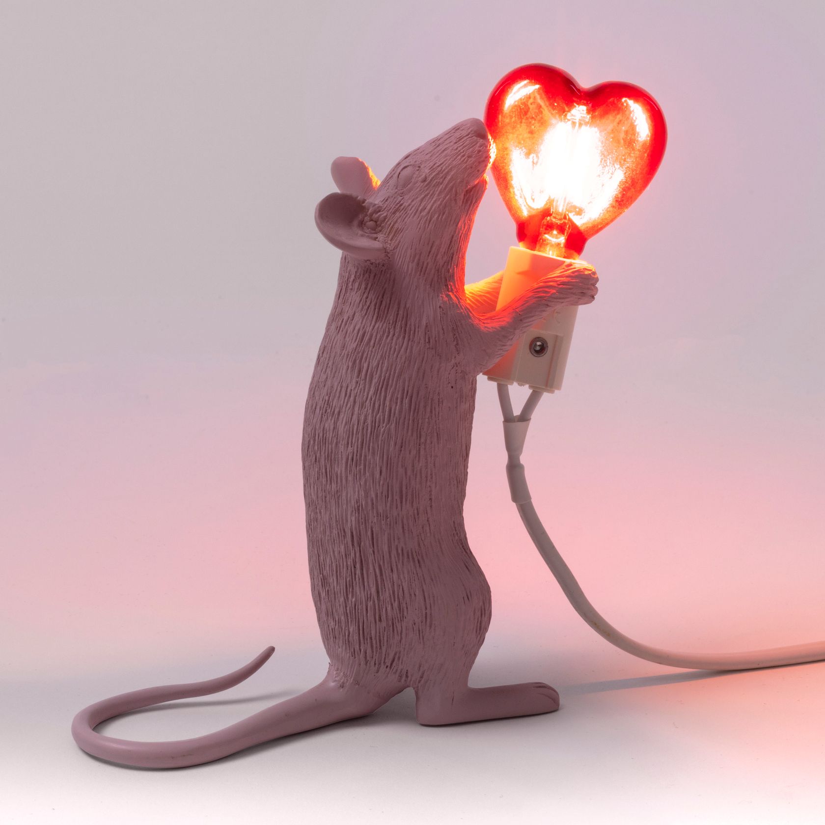MOUSE LAMP LOVE EDITION Lampada da tavolo a LED in resina By Seletti ...
