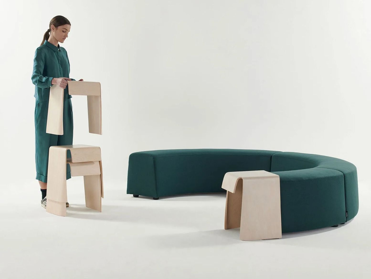 SUPER RANDOM Modular fabric bench seating By Manerba | design Gio Tirotto