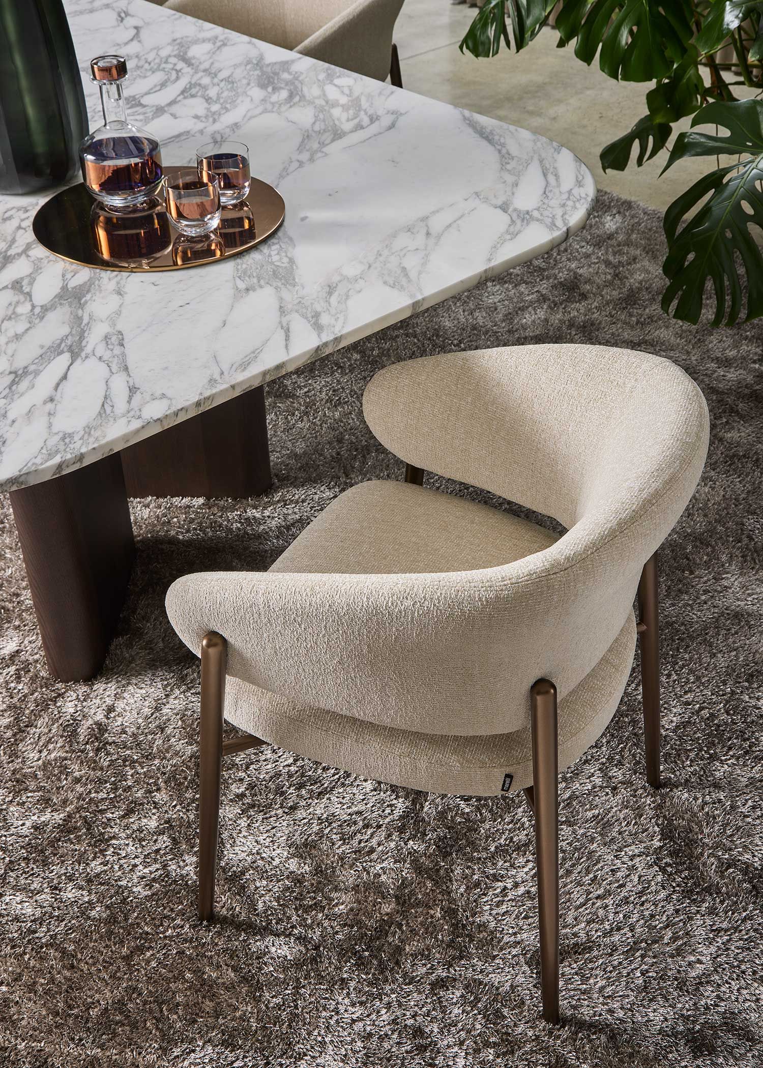 ONNO Table By Marelli | design Luca Erba