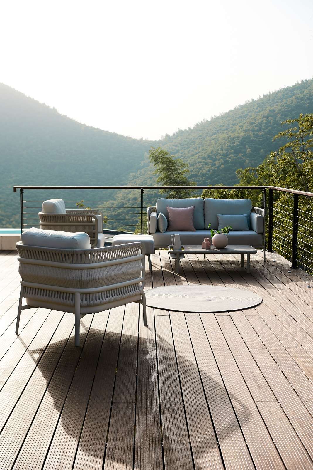 MINDO 106 Garden armchair By Mindo