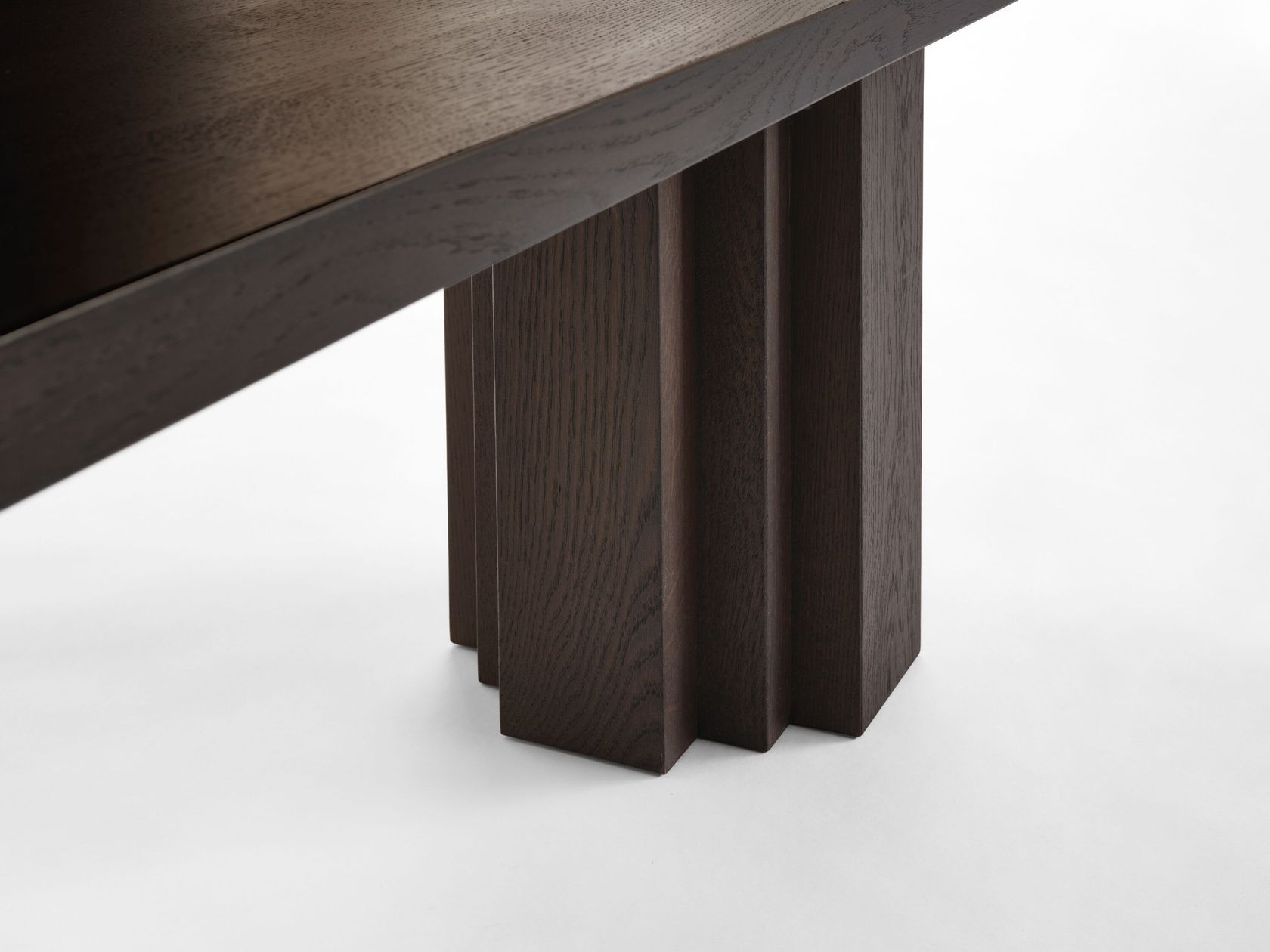 BRUT Bench By Mokko