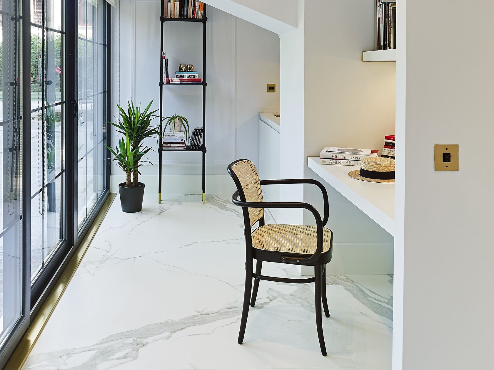 N° 811 | Chair with armrests By TON design Josef Frank