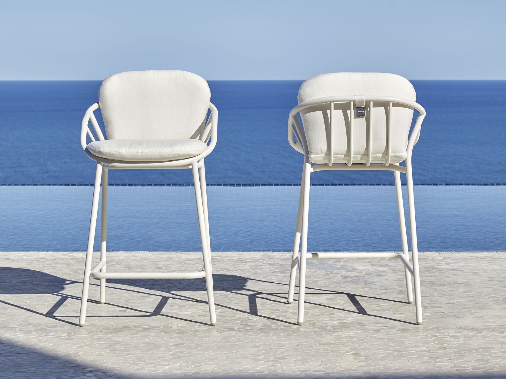 NANSA | Stool By MUSOLA design Santiago Sevillano