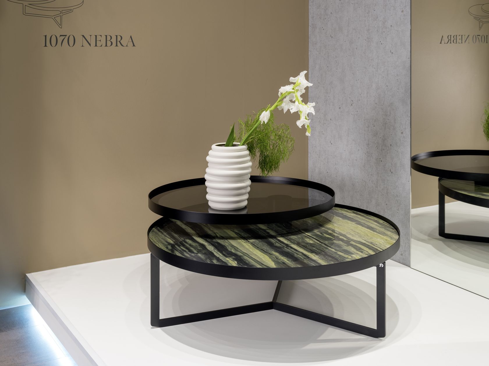 NEBRA 1070 | Mesita de piedra natural By Draenert diseño Stephan Veit