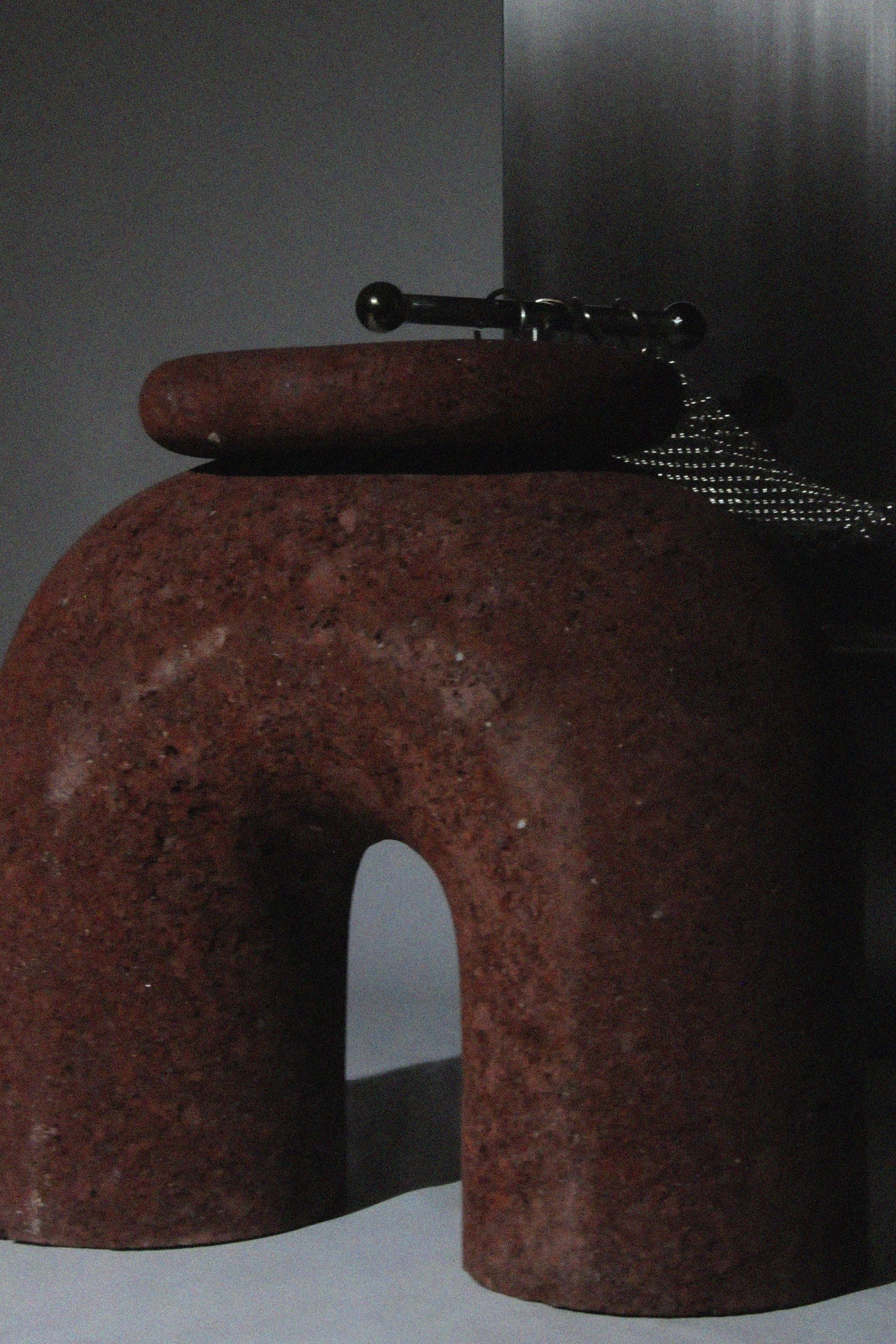 NEOLITHIC THINKER Taburete By MOVIMENTO