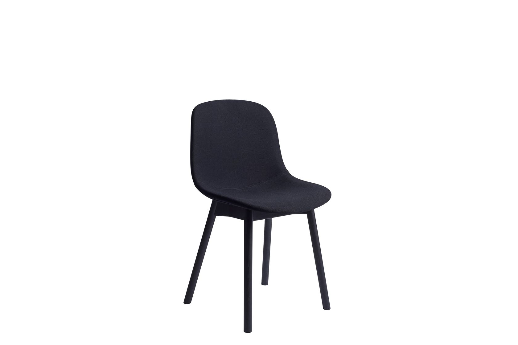 NEU 13 | Upholstered chair By Hay