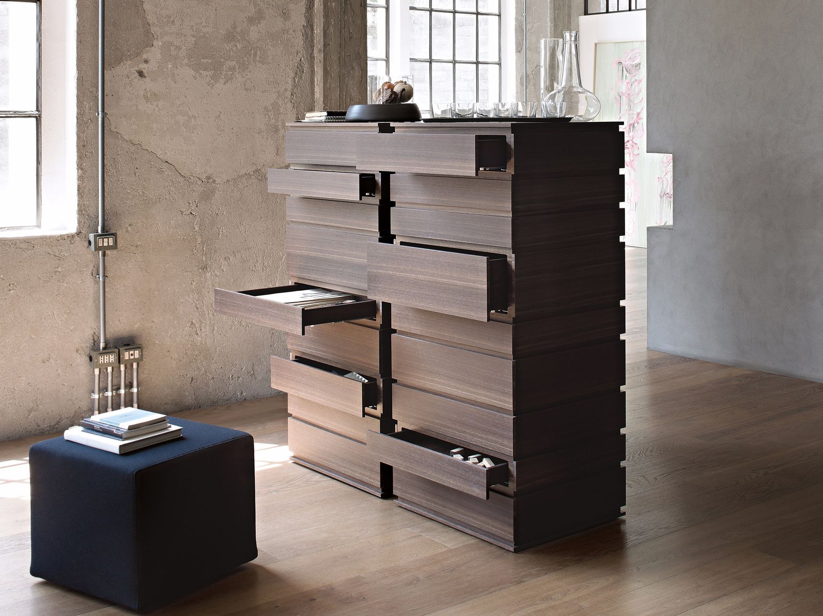Oak chest of drawers NINE By Lema design Alessandro Dubini