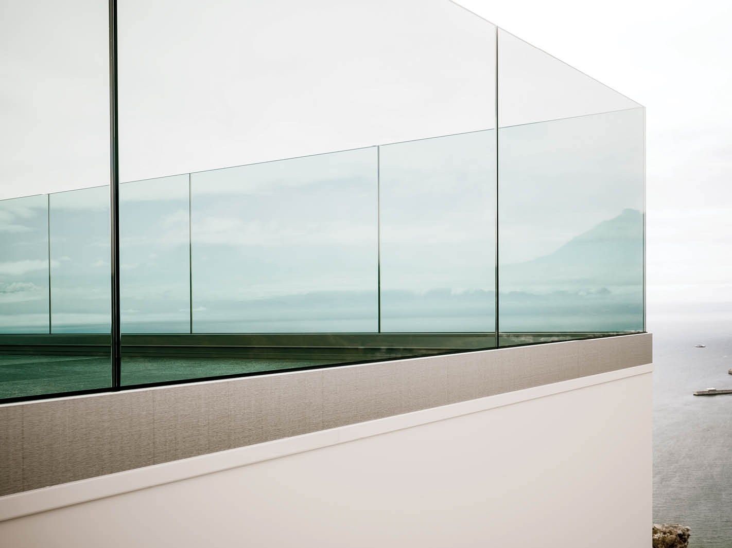 NINFA 106 Parapetto in vetro By FARAONE