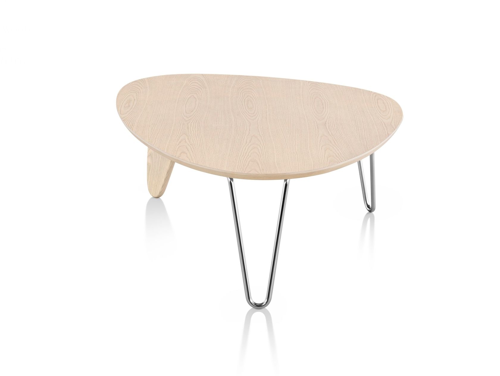 NOGUCHI RUDDER Wooden coffee table By Herman Miller | design Isamu Noguchi